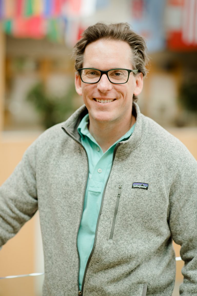 Jared Wolfe: "Molti-Colored" Migratory Birds | College of Engineering Blog