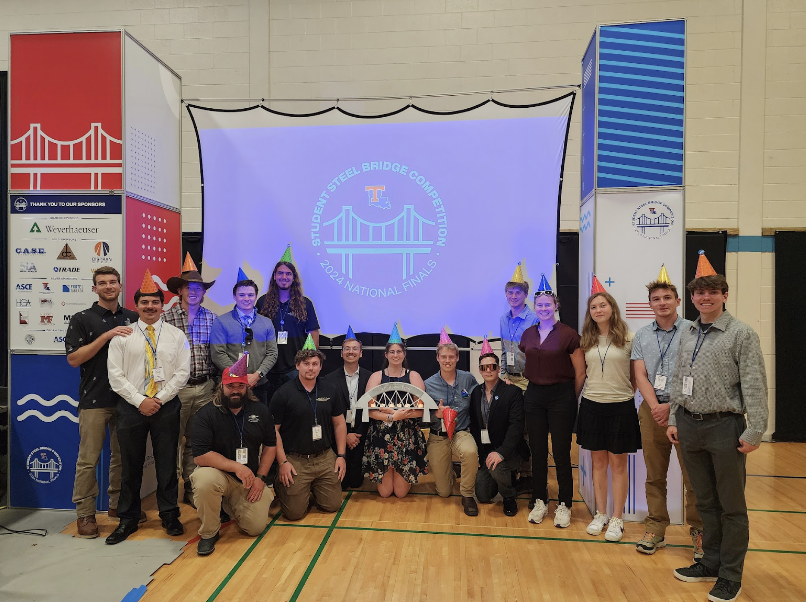 MTU Excels at 2024 AISC National Steel Bridge Competition | Engineering ...