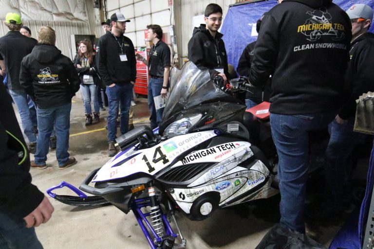 Clean Snowmobile Challenge Enterprise Team Takes First Place ...