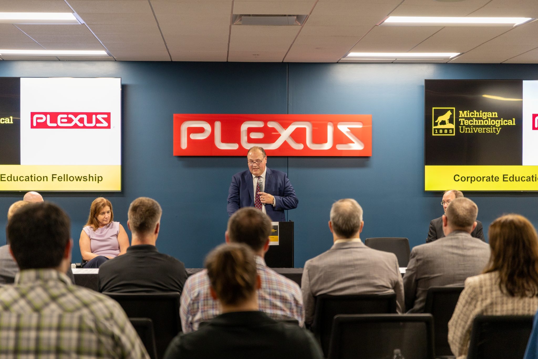 Bridging Industry and Education: Michigan Tech Signs Agreement with Plexus | Global Campus News