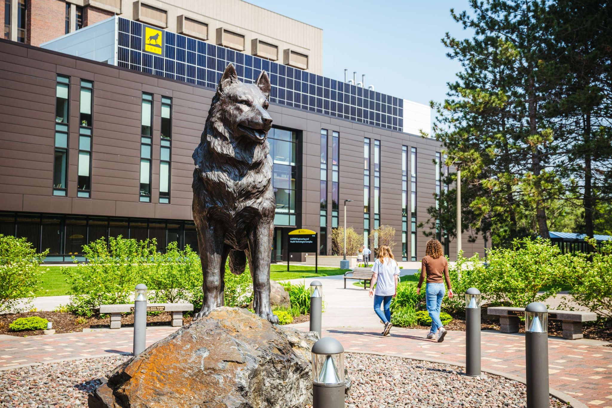 Inaugural Celebration Hosted by Health Research Institute for ...