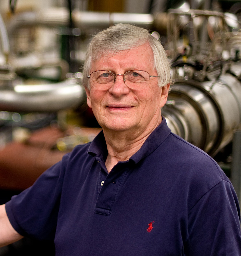 John Johnson Honored with ASME Internal Combustion Engine Award | MAE ...